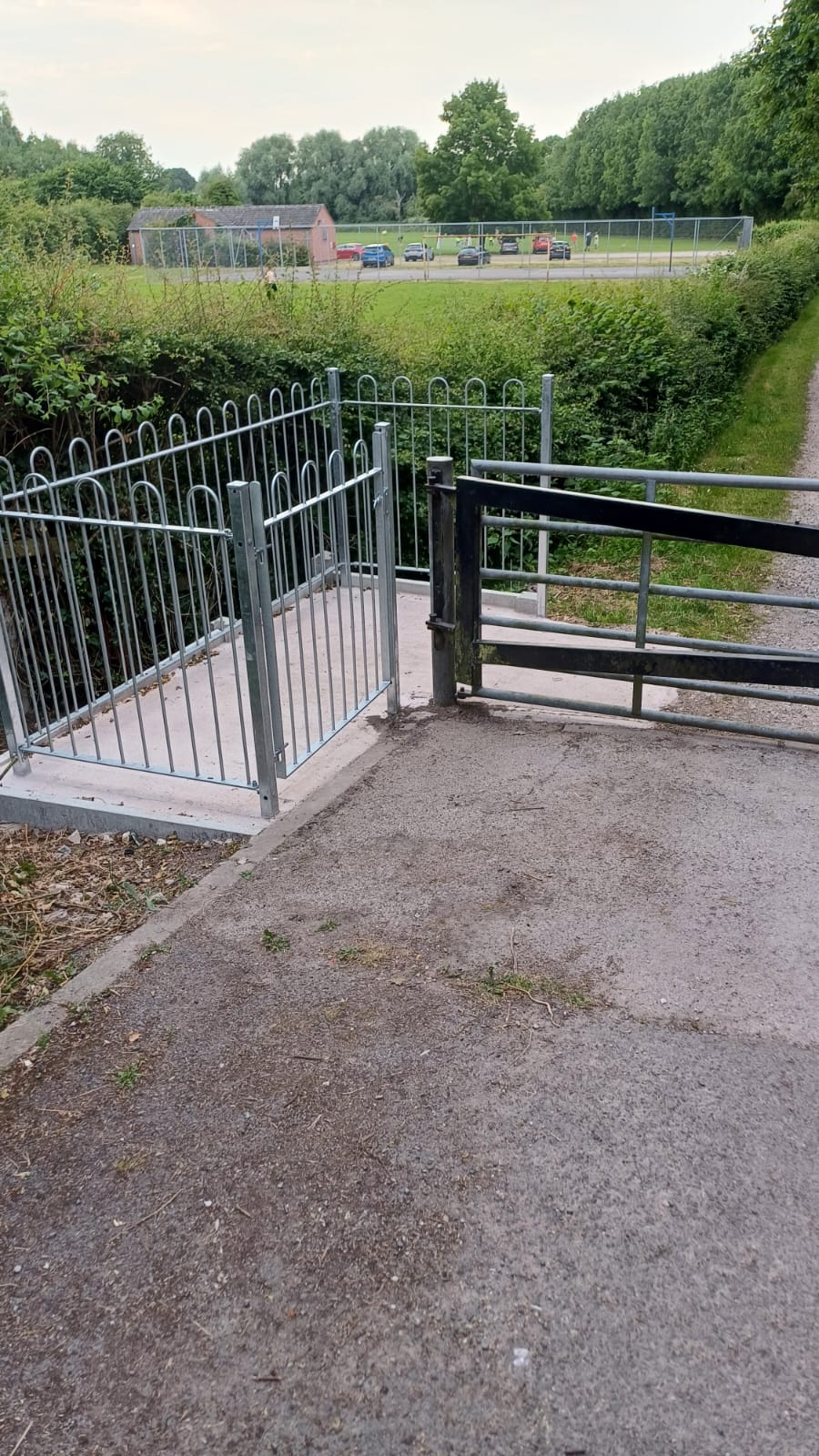 Accessible gate installed - Tutbury Parish Council